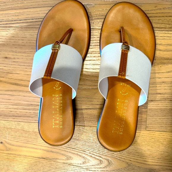 Italian Shoemakers | Shoes | Size 8 White And Brown Italian Shoemakers ...
